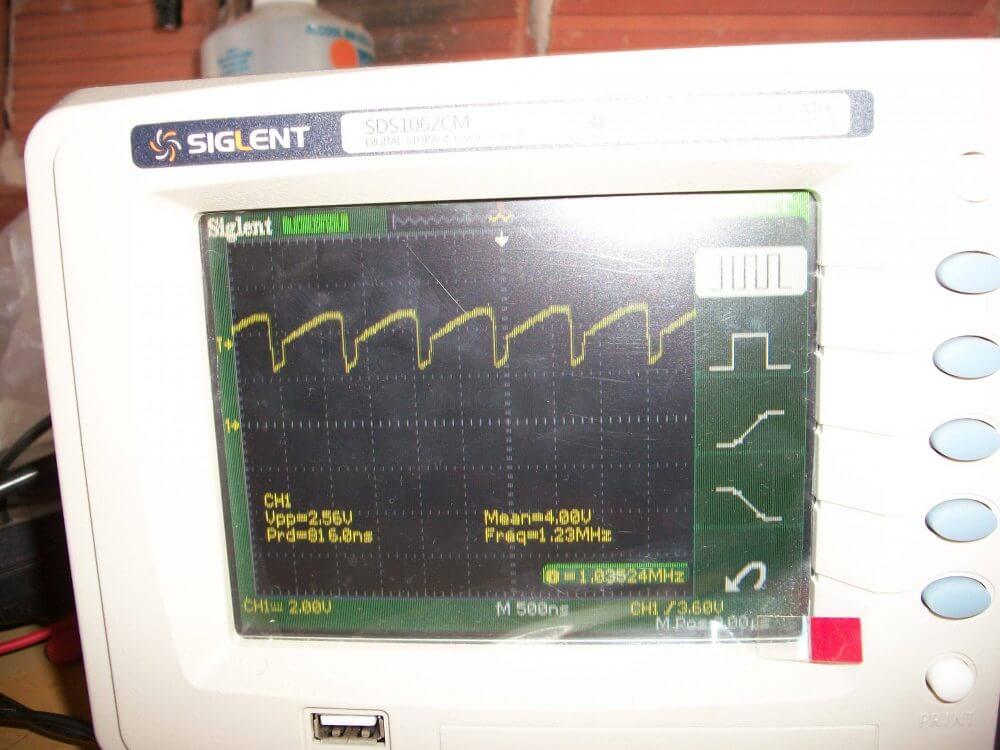 Review do Amplificador UHF/VHF Booster com BFR90 - Toni Eletrônica