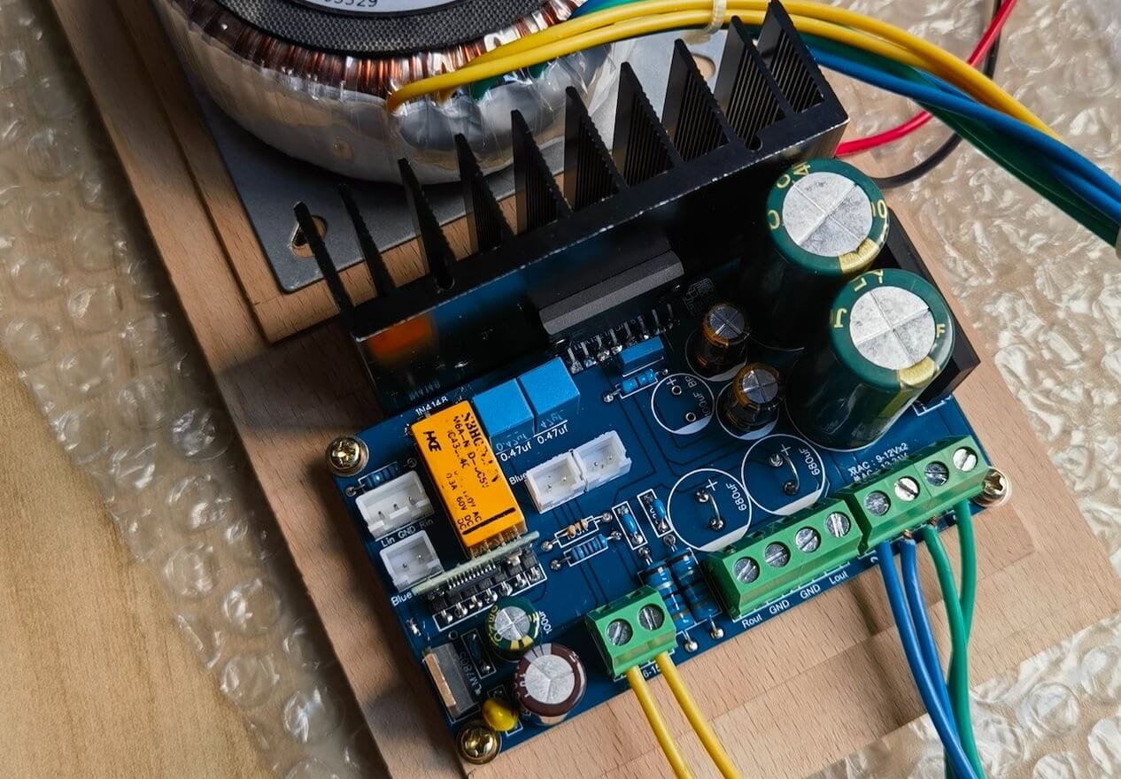 Módulo amplificador TDA2616 ou TDA1521 com Bluetooth - Toni Eletrônica